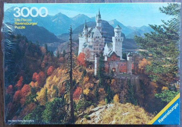 3000, Ravensburger, Neuschwanstein Castle - Rare Puzzles