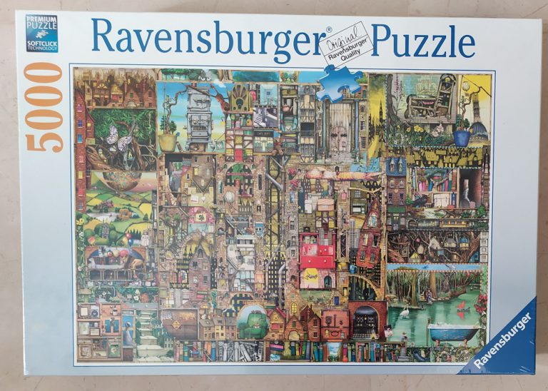 5000, Ravensburger, Bizarre Town, Colin Thompson - Rare Puzzles