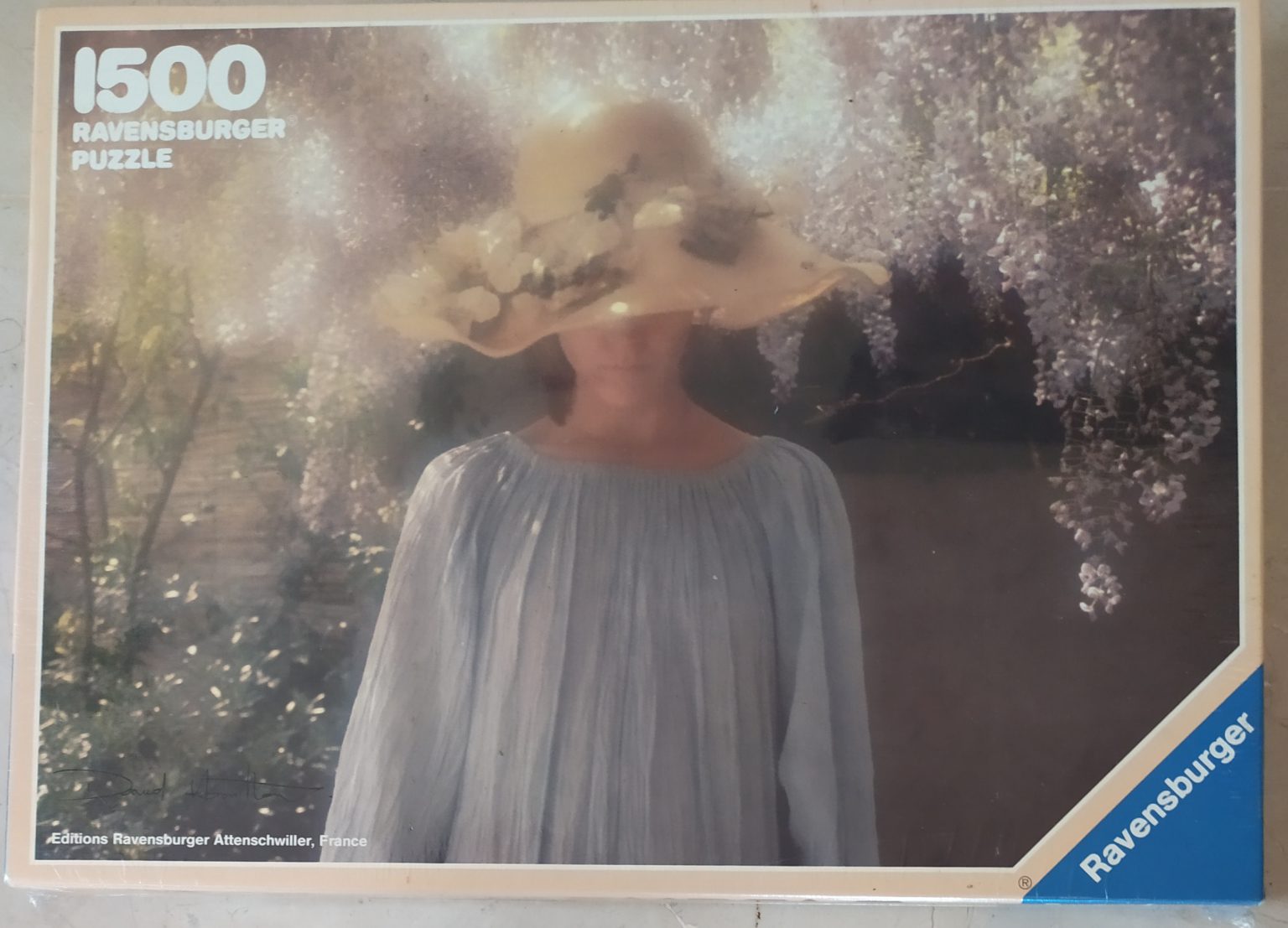 1500, Ravensburger, Wistaria, David Hamilton - Rare Puzzles