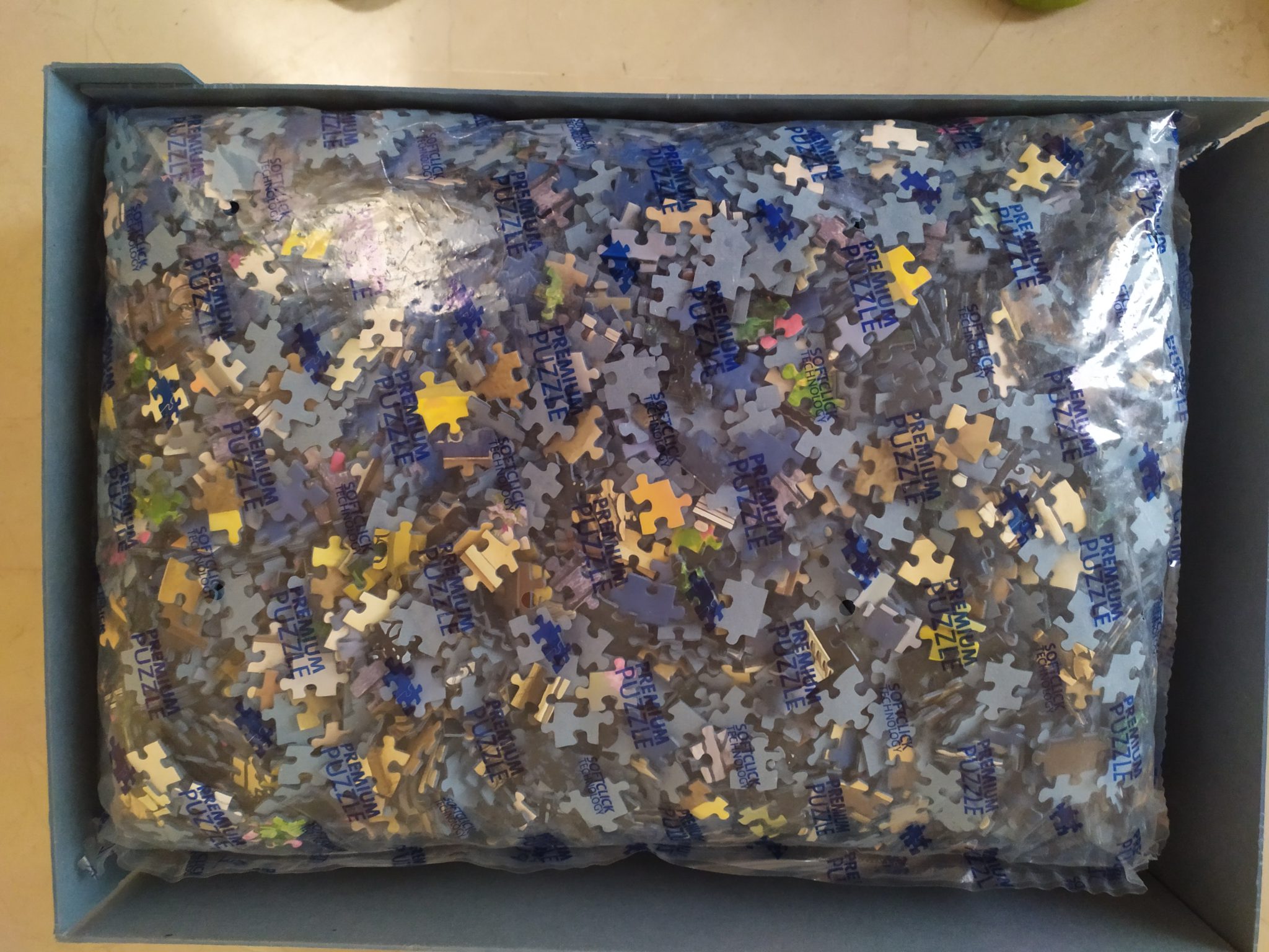 1000, Gold Puzzle, Orientalist Street View - Rare Puzzles